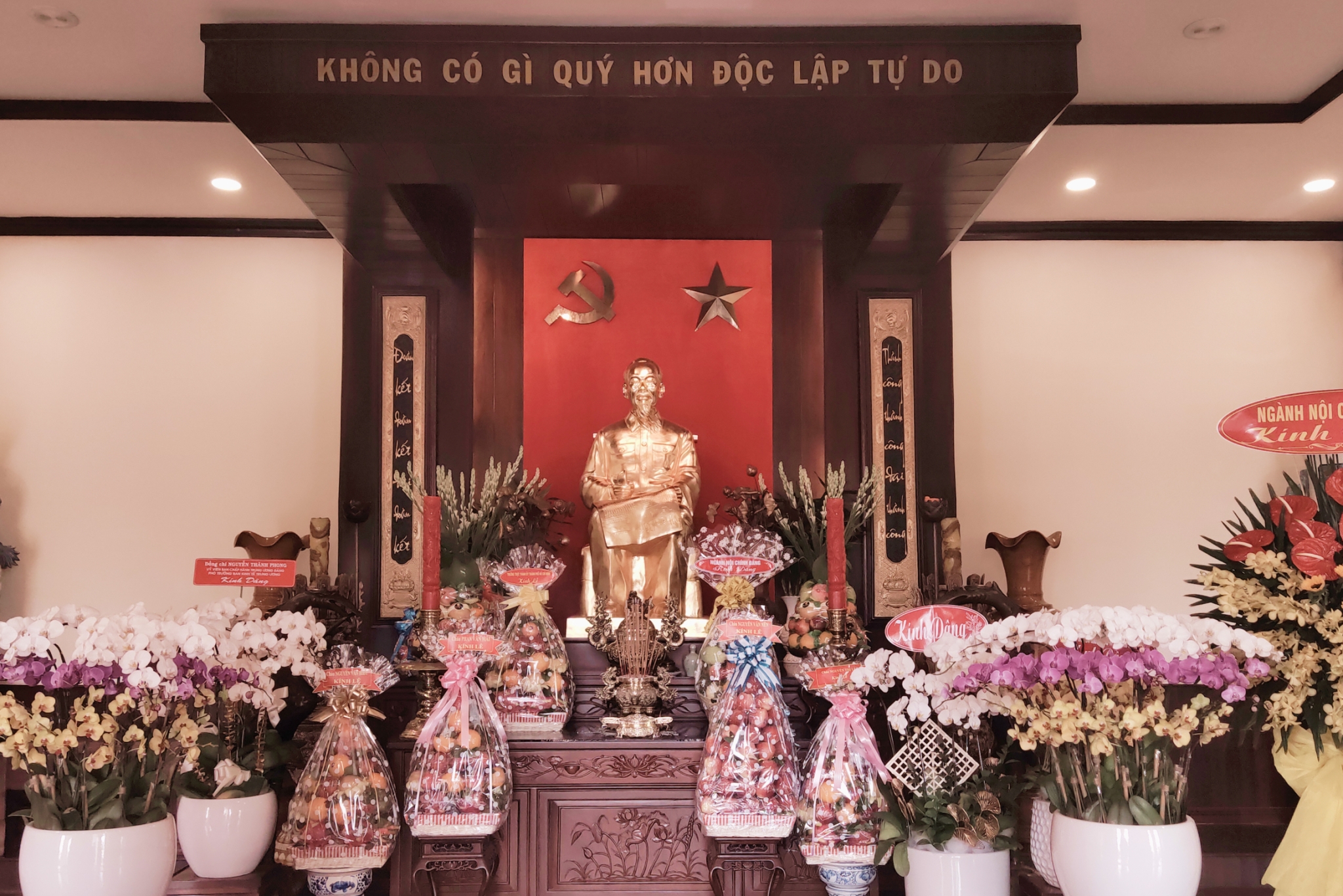 Floating a day away in the Saigon rivers – How to explore Saigon in a ...